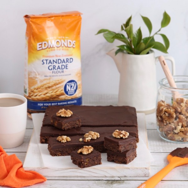 Afghan Slice Recipe NZ | Edmonds Cooking